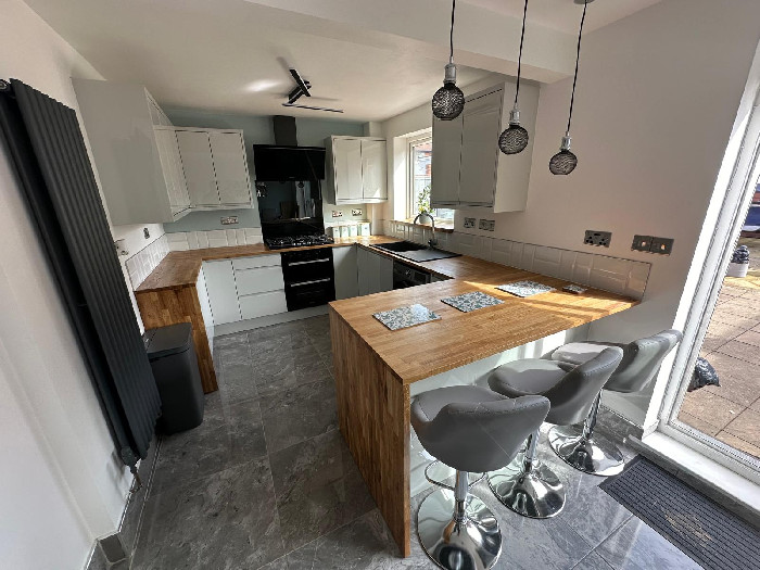 Wolverhamptonkitchens-com